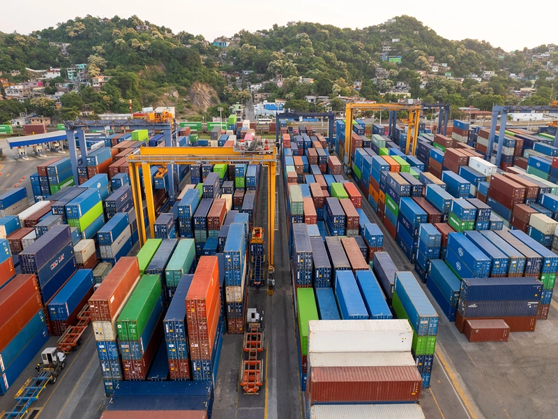 Puerto de Manzanillo establece récord en importación